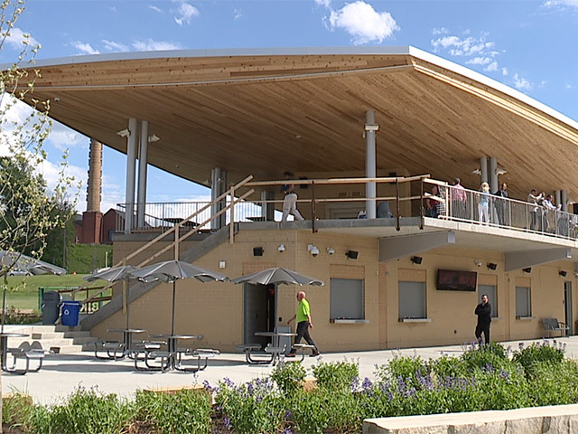 Cleveland Metroparks Edgewater beach house officially opens - News 5 ...