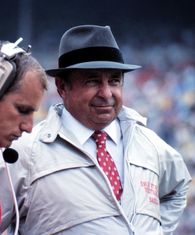 Former Ohio State University football coach Earle Bruce dies at 87 ...